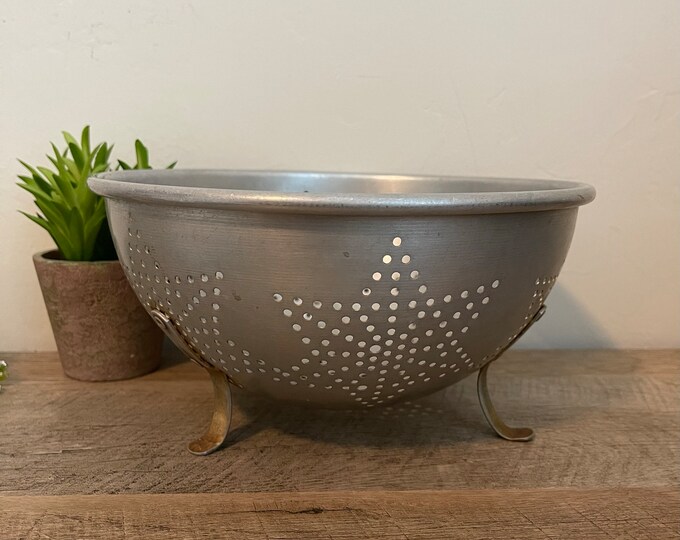 Vintage Colander - Star Colander - Metal Strainer - Metal Colander ...