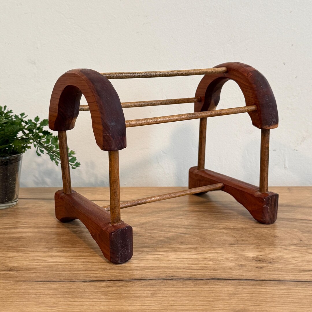 Vintage Wooden Doll Quilt Holder | Wood Quilt Rack | Mini Blanket Stand ...