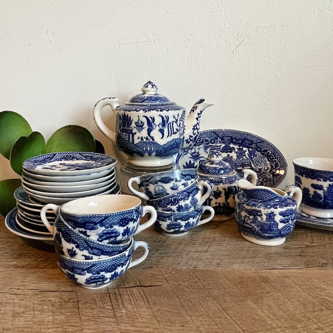 Child's Blue Willow Tea Set 1950s Little Hostess Sears and Roebuck ...