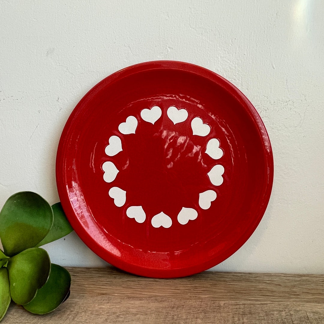 Heart Waechtersbach Plate SEE DETAILS Waechtersbach Plates Red Heart W ...