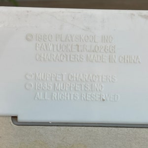 Muppet Pop up Toy 1985 Playskool Poppin' Pals Toy Preschool Bert Ernie ...