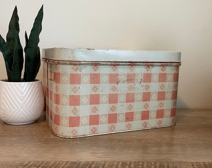 Pink and White Checked - 1950's - Tin Box - Plaid Box - Picnic Box ...
