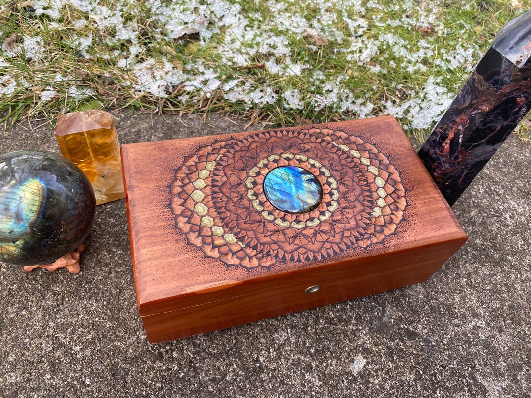 Vintage Lane Cedar Box With Hand Carved and Burned Redesign - Etsy
