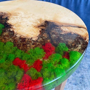 Unique Moss Epoxy Table, Round Side Table, Custom Epoxy Resin Desk ...