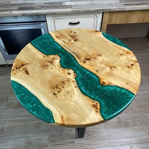 Round Dine Table Round Epoxy Resin Table Green Emerald Epoxy - Etsy