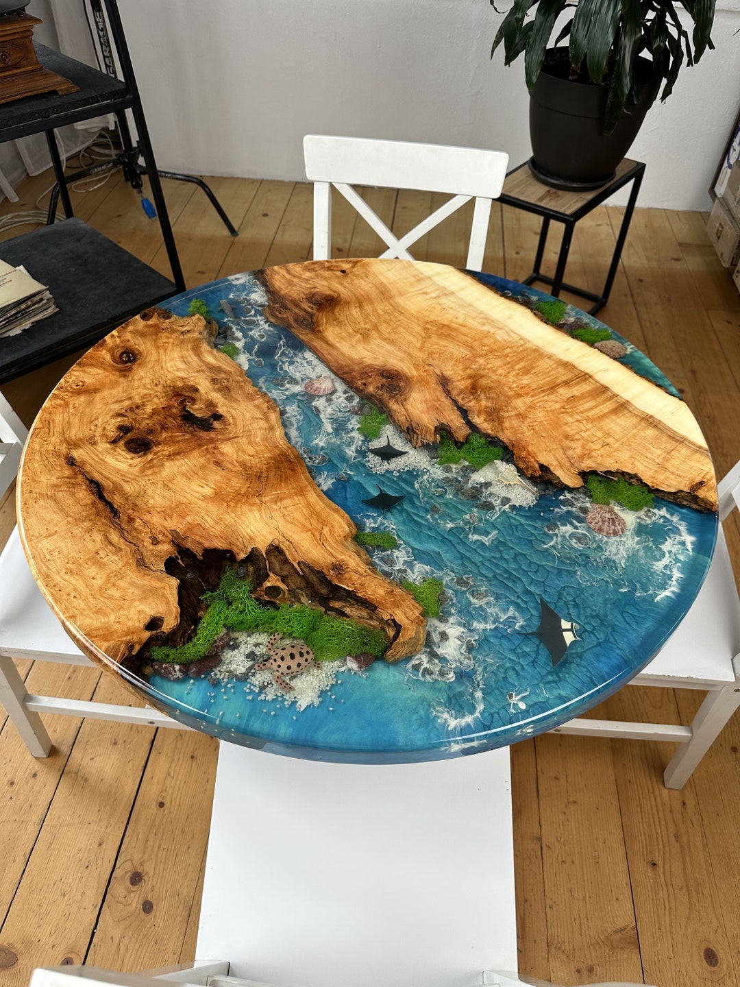 Epoxy Round Dining Table, Resin Kitchen Table, Blue Epoxy Dine Table ...