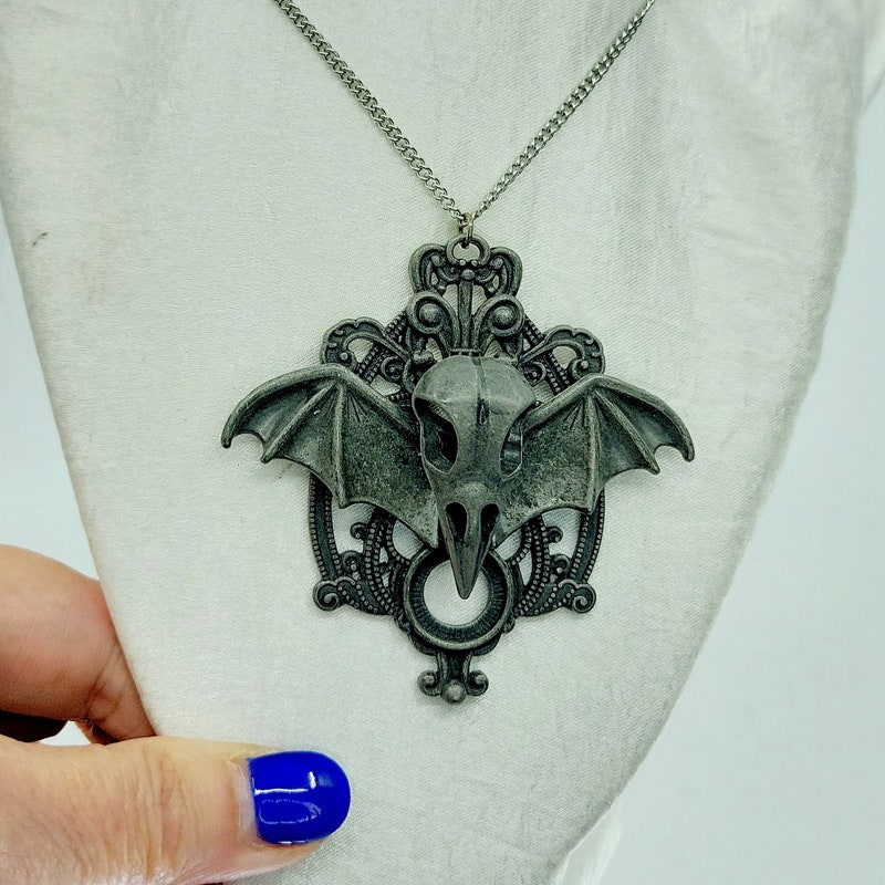 Bat Skull Pendant - Etsy