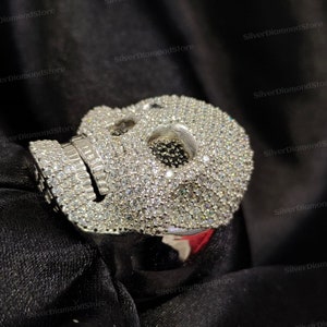 Trending Men's 3D SKULL Ring, Round Cut White and Black Diamond Ring ...