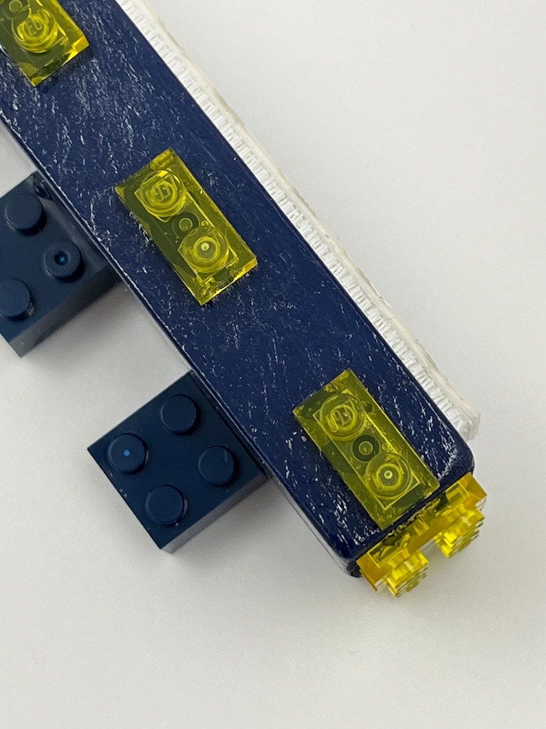 Lego Minifigurine Display, Legos Mini Figure Floating Shelf ...