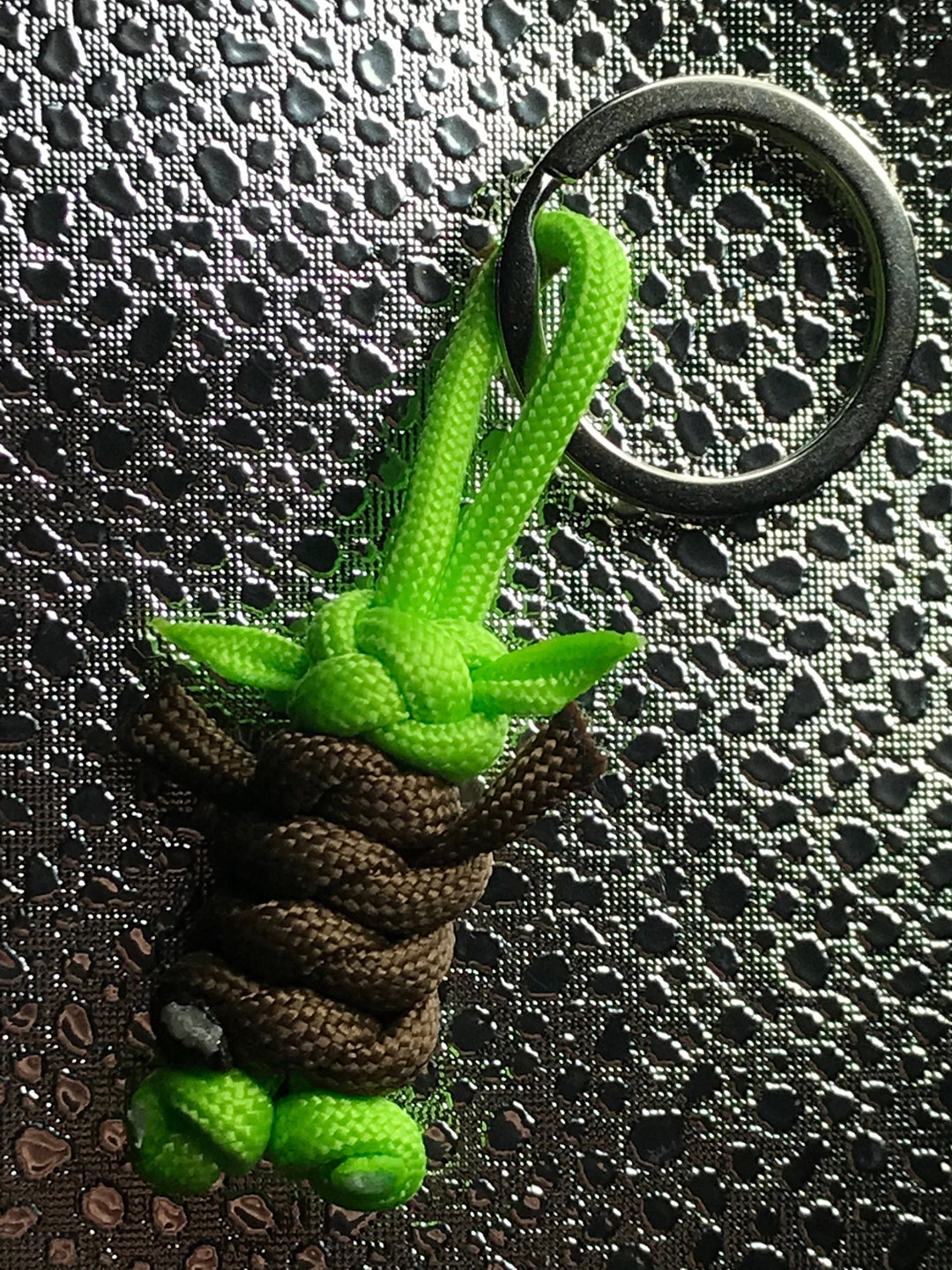 Star Wars Mandelorian Baby Yoda Keychain From Paracord With Keyring ...