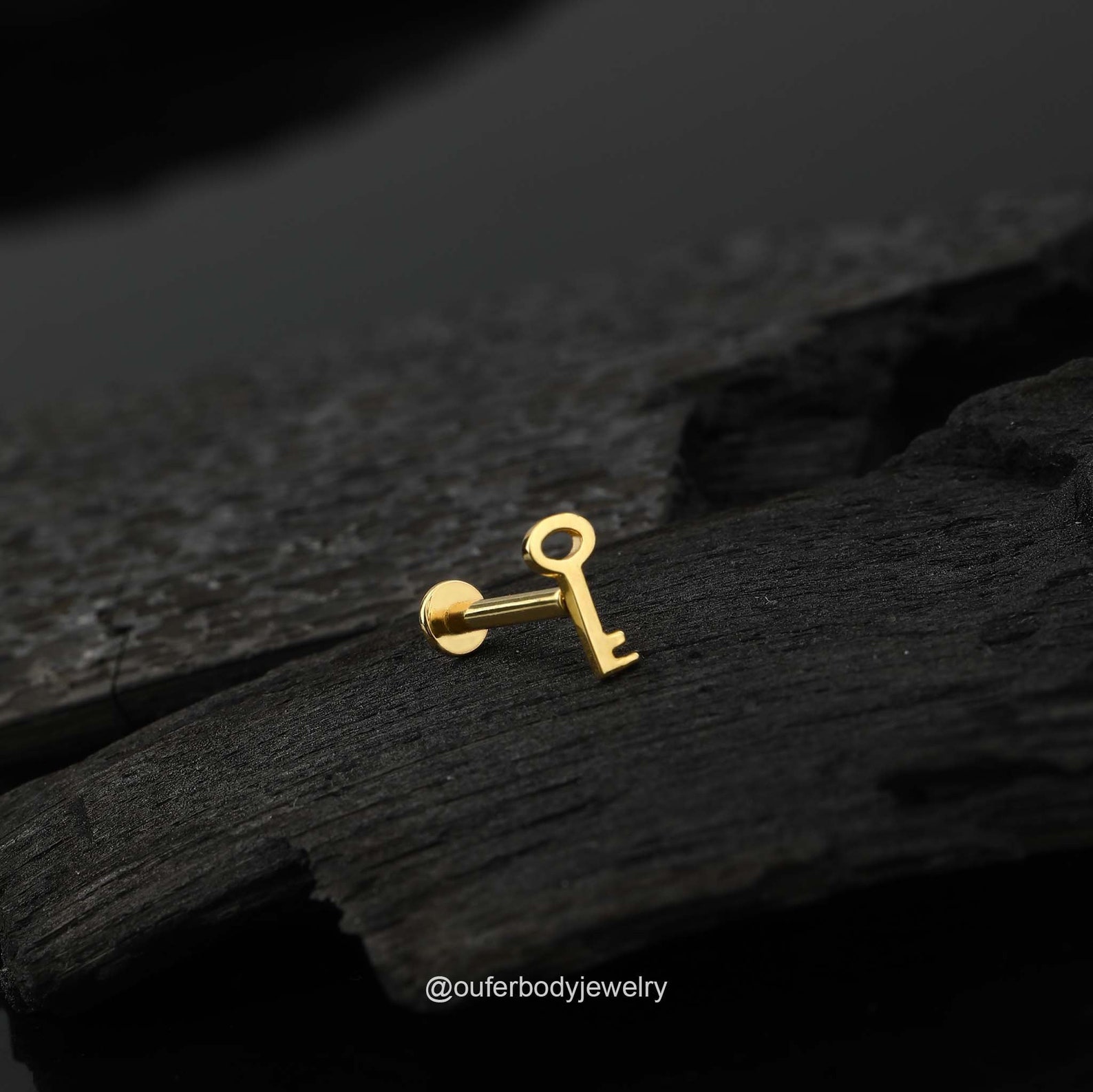14K Solid Gold Key&lock Threadless Push Pin Labret Stud Earrings ...