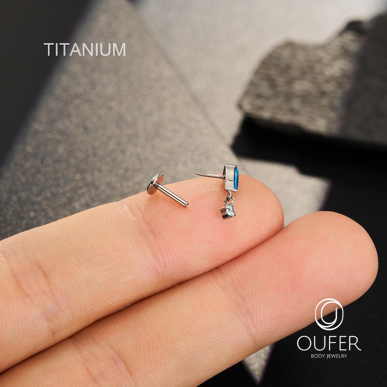 18G 6mm Titanium Threadless Teardrop Blue CZ Flat Back Stud-dangle ...