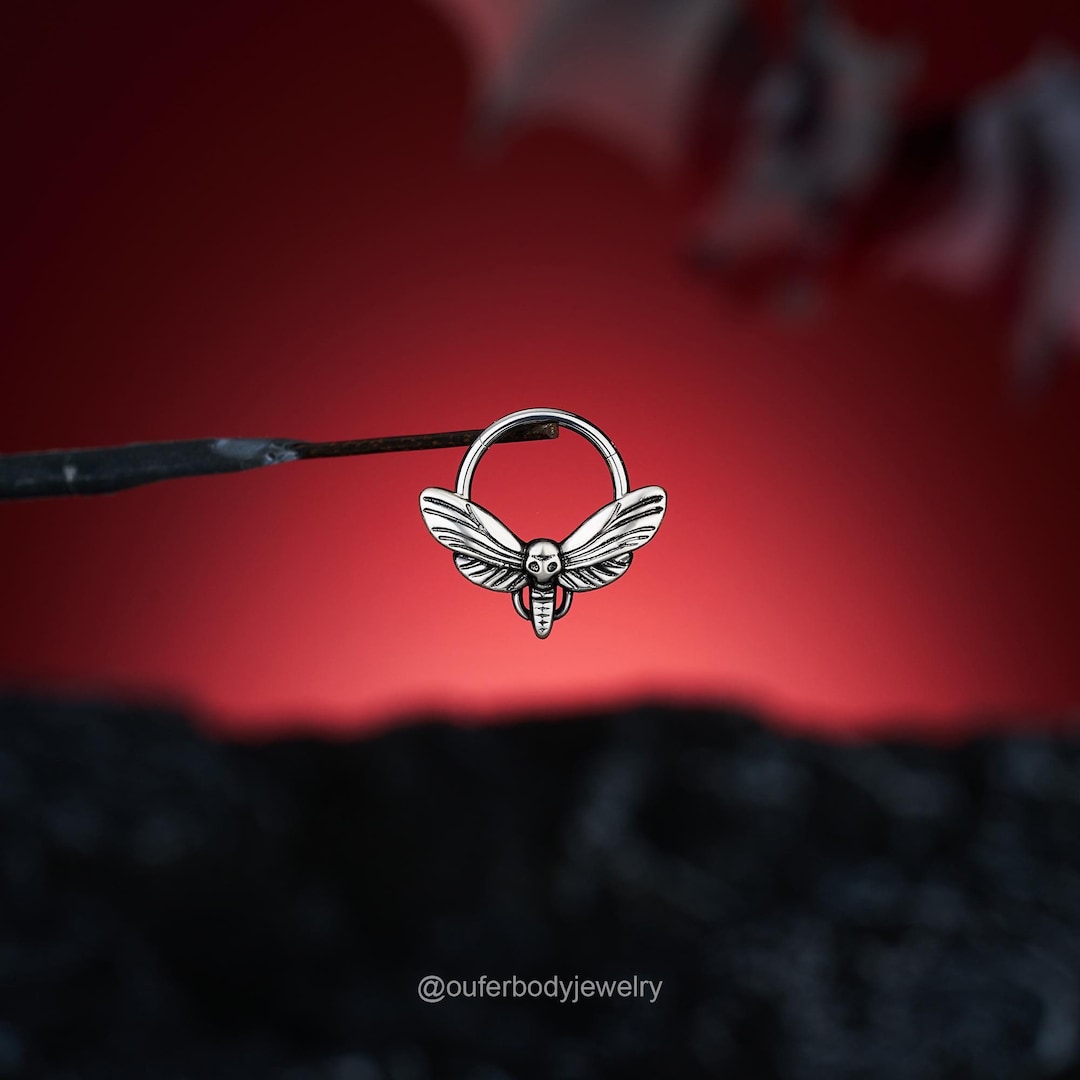 16G Skull Bird Septum Ring/dead Moth Hinged Segment Septum Jewelry ...