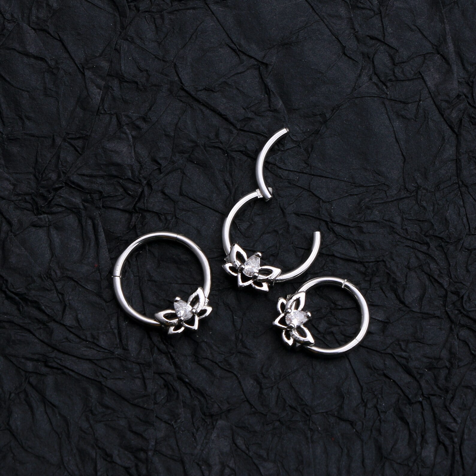 16G CZ Flower Septum Ring/cartilage Hoop/ Septum Clicker/ | Etsy