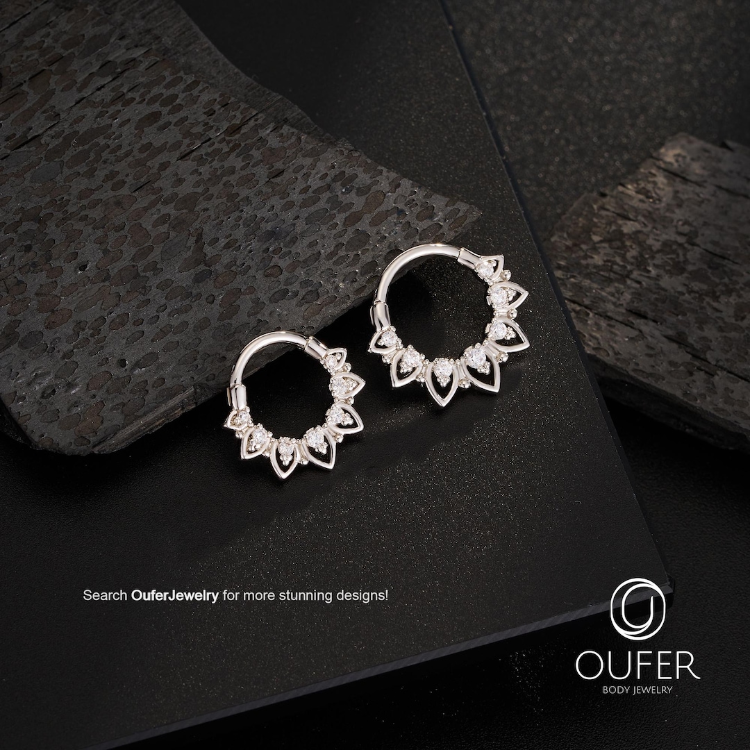 Flower Petal Septum Ring – 16G 8mm/10mm | Lotus Clicker Hoop, Septum ...