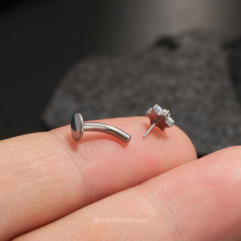 14G Titanium Threadless Floating Flower CZ Belly Button Ring/curved ...