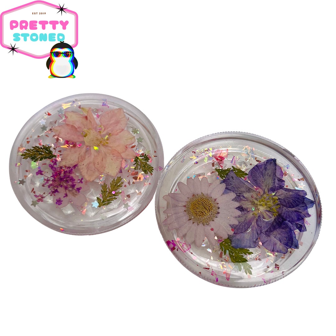 Cute Grinder With Holographic Flakes Pink Purple Pressed Flowers ...