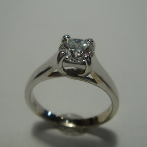 Solitaire Diamond Ring - Etsy Canada