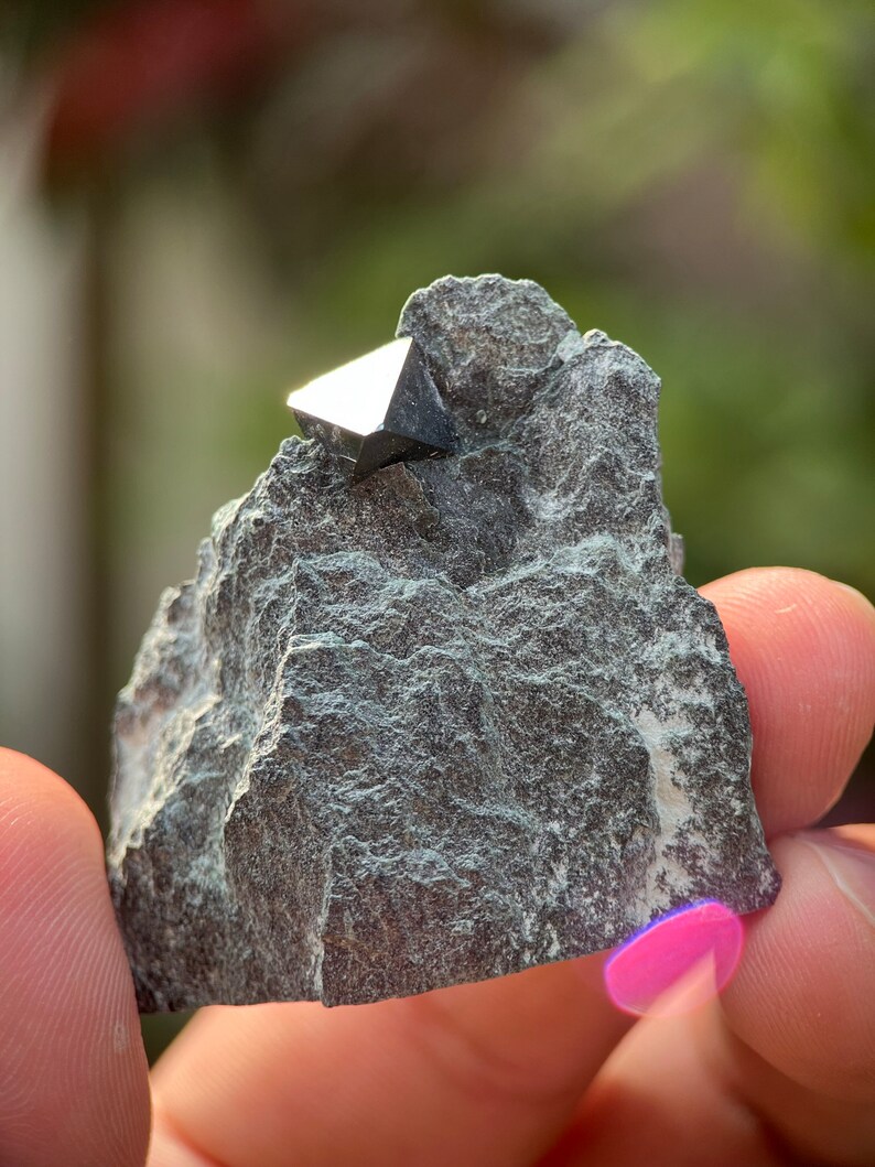 27 Gram Perfect Terminated Magnetite Crystal on Specimen From Skardu ...