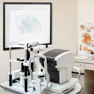 Eye Doctor Wall Décor, Intraocular Lens Art Print, Watercolor Style ...