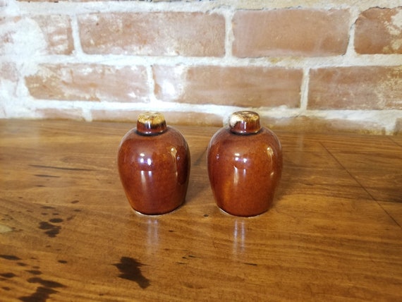 Vintage Ceramic Brown Drip Glaze Salt and Pepper Shaker Set USA Pottery Crockery Etsy Canada