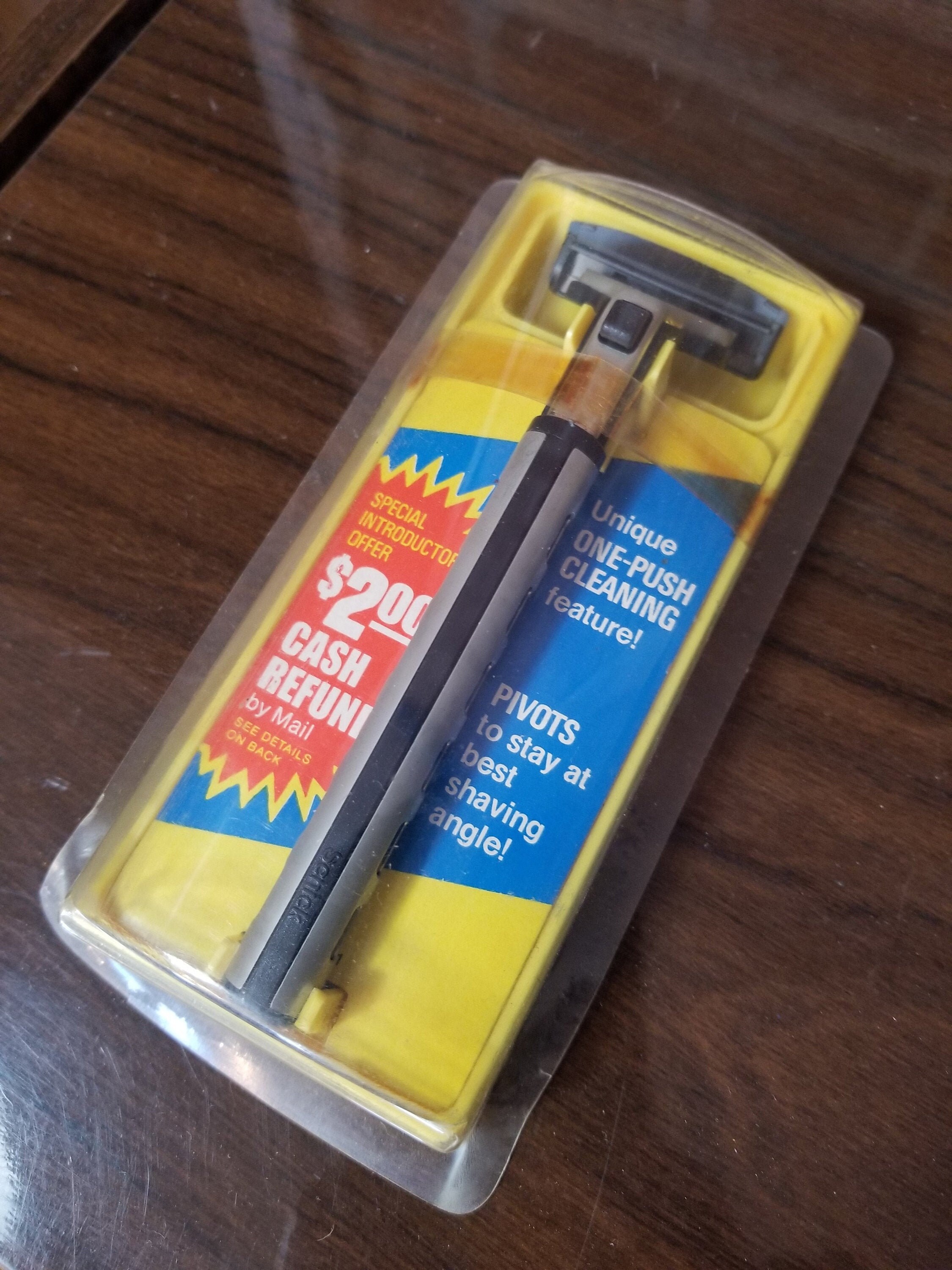 Vintage Schick Pivoting Head Safety Razor with Two Cartridges | Etsy