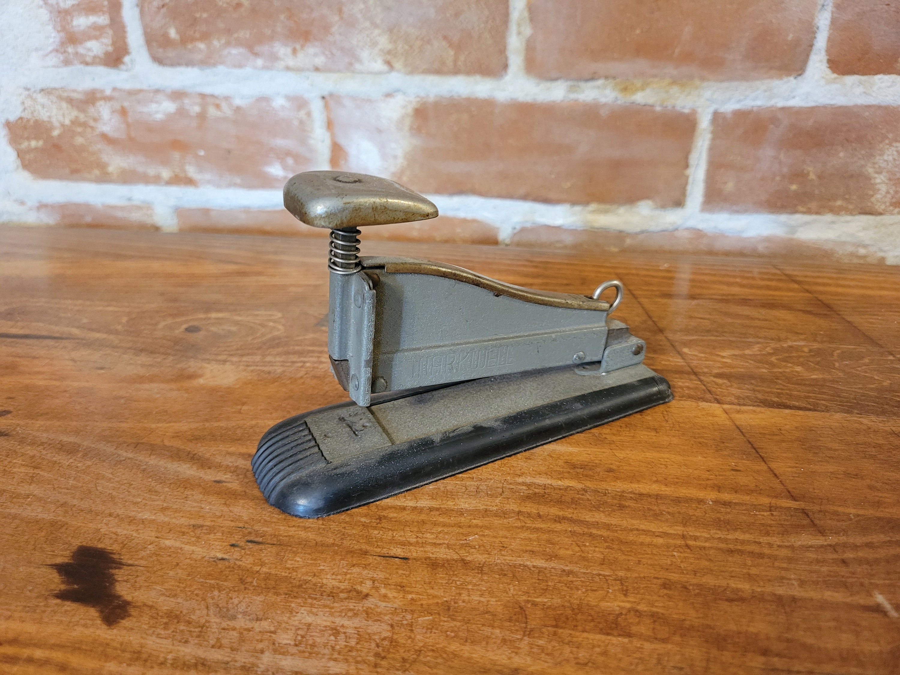 Home & Living New York Vintage Markwell Staple Mate Green Stapler SO 14 ...