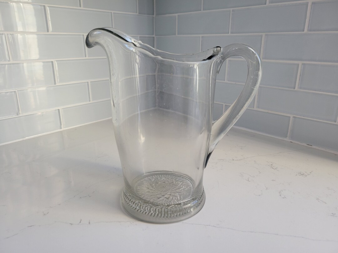 Vintage One Quart Glass Pitcher With Starburst Design in the Base - Etsy