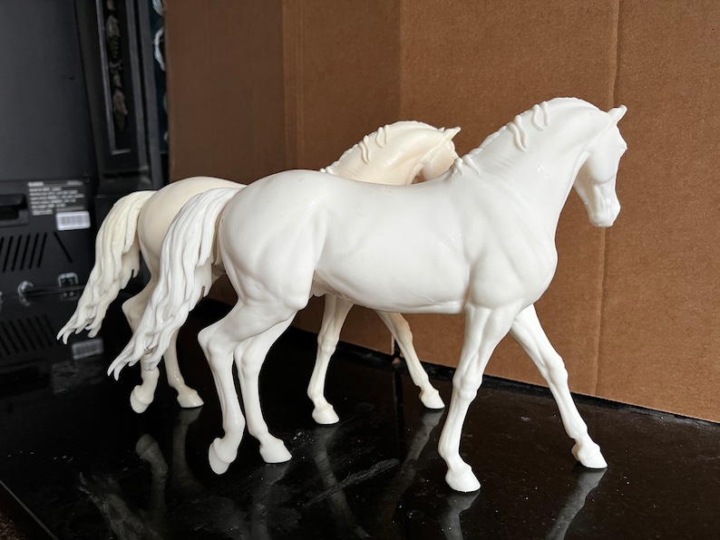 Traditional Scale Walking Stallion Resin Model Horse LTD - Etsy