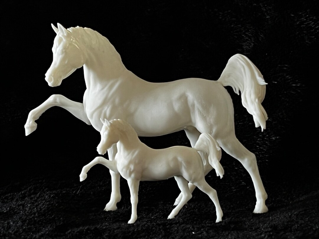 Stablemate Scale Arabian Stallion Resin Model Horse LTD Edition Model ...