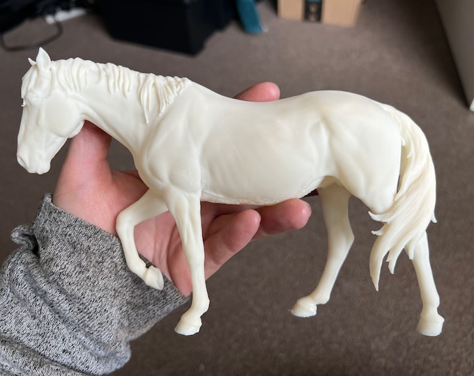 Classic Scale Mustang Stallion Resin Model Horse LTD Edition Resin ...