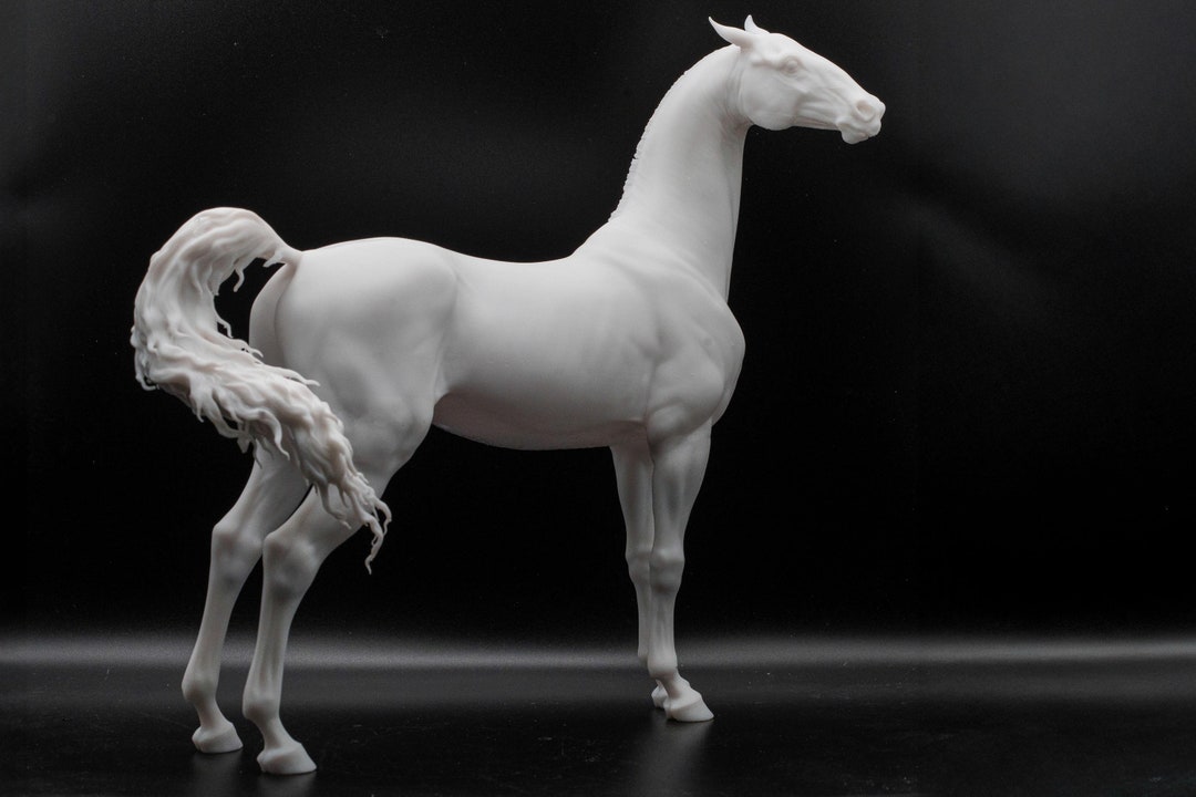 Akhal-teke Model Horse Artist Resin - White Resin Figurine - Unpainted ...