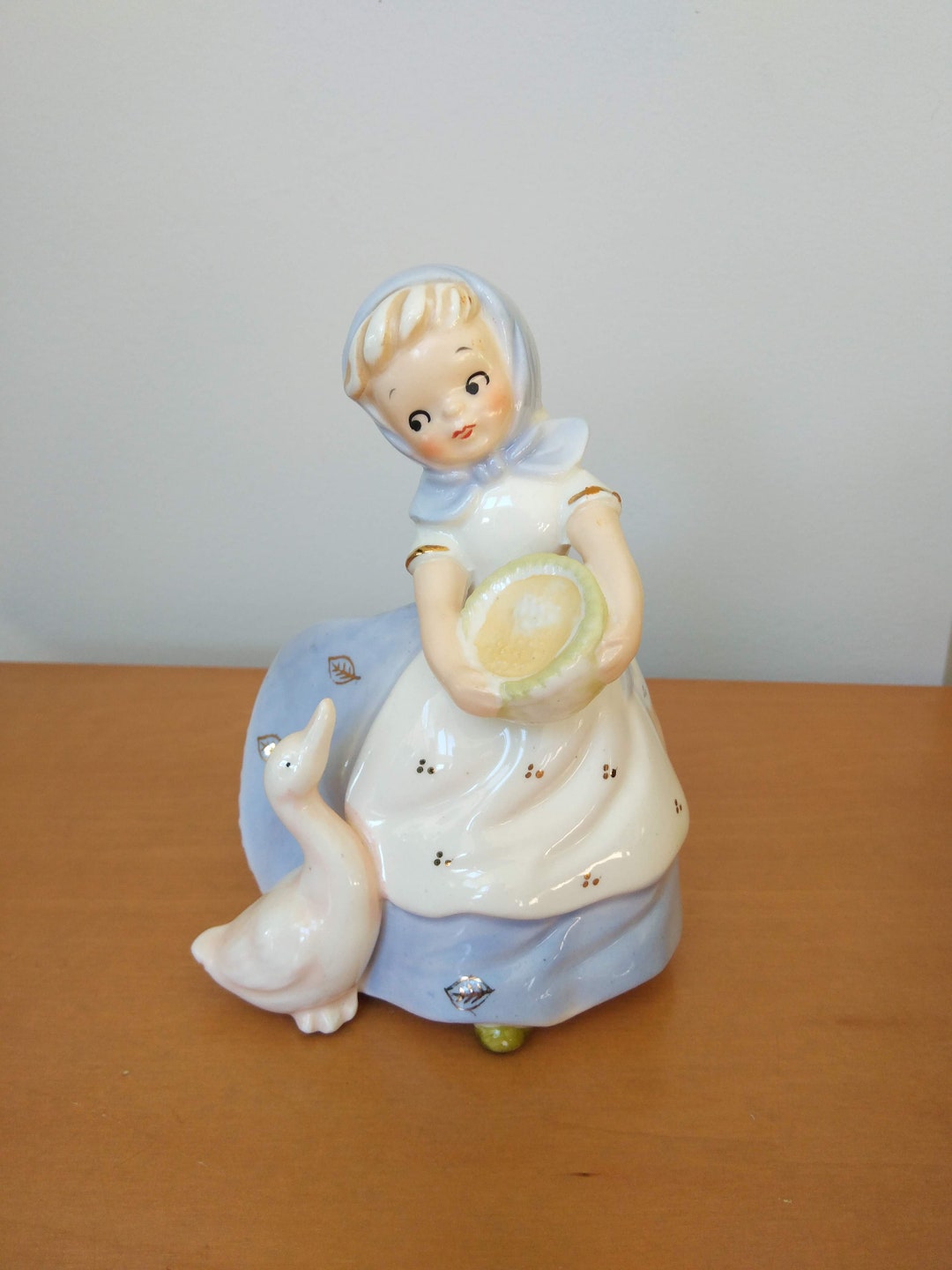 Vintage Napco Girl Feeding Goose Planter #3B 2739 - Etsy