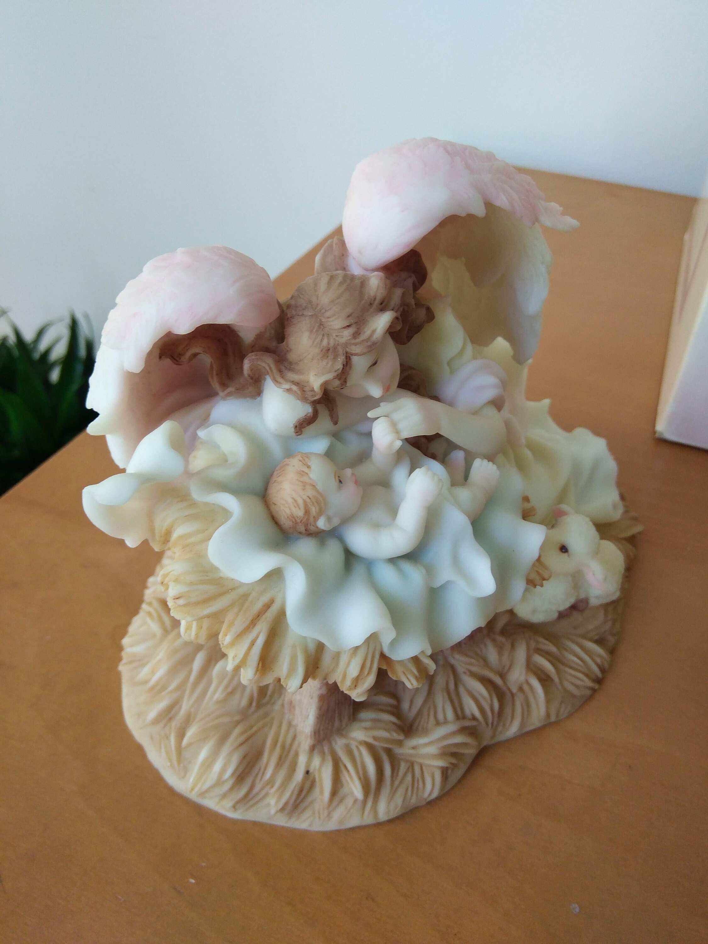 Seraphim Classics Heaven on Earth Natalie Joy to the World Nativity ...