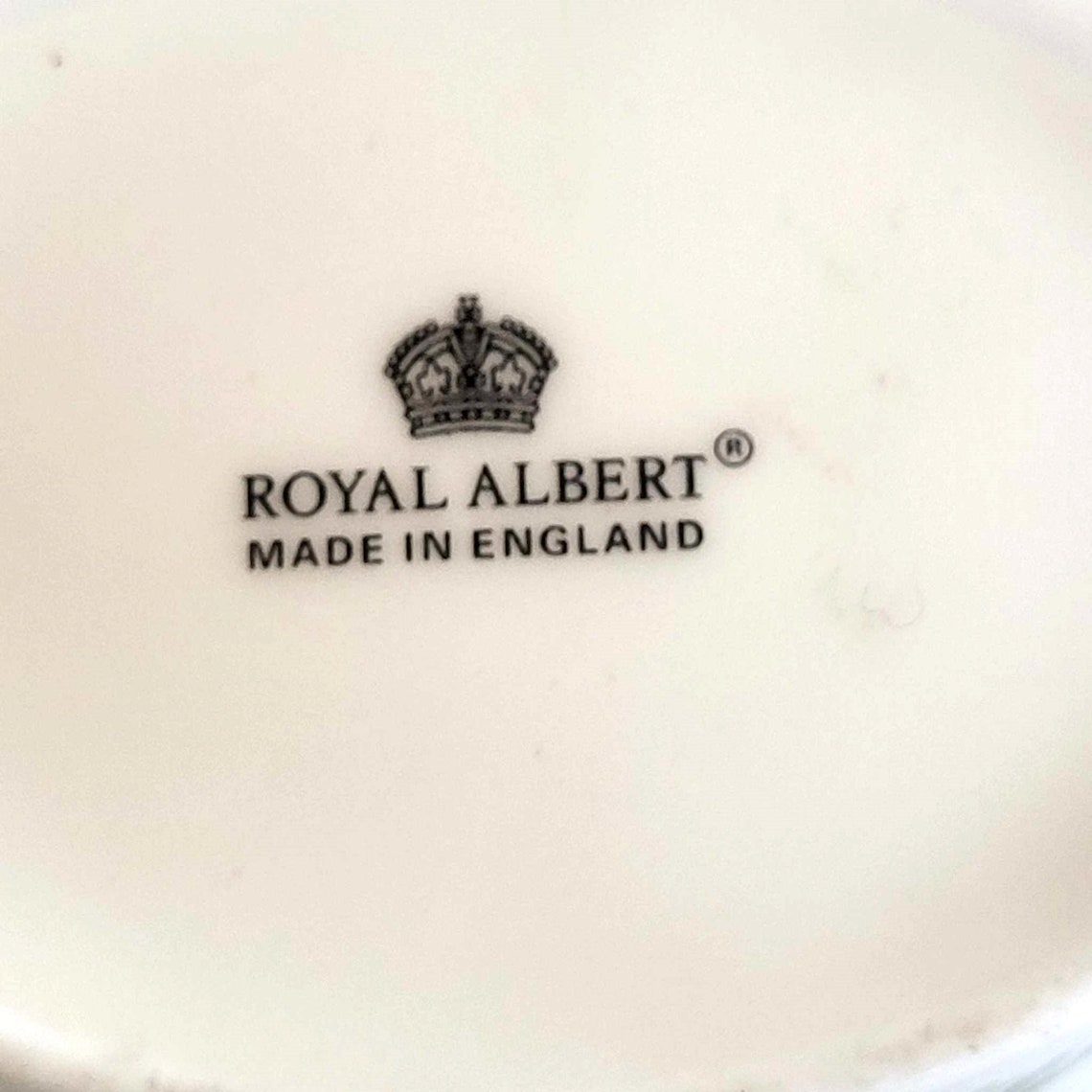 Vintage Royal Albert Roses Pattern Lidded China Jewelry Box Oval ...