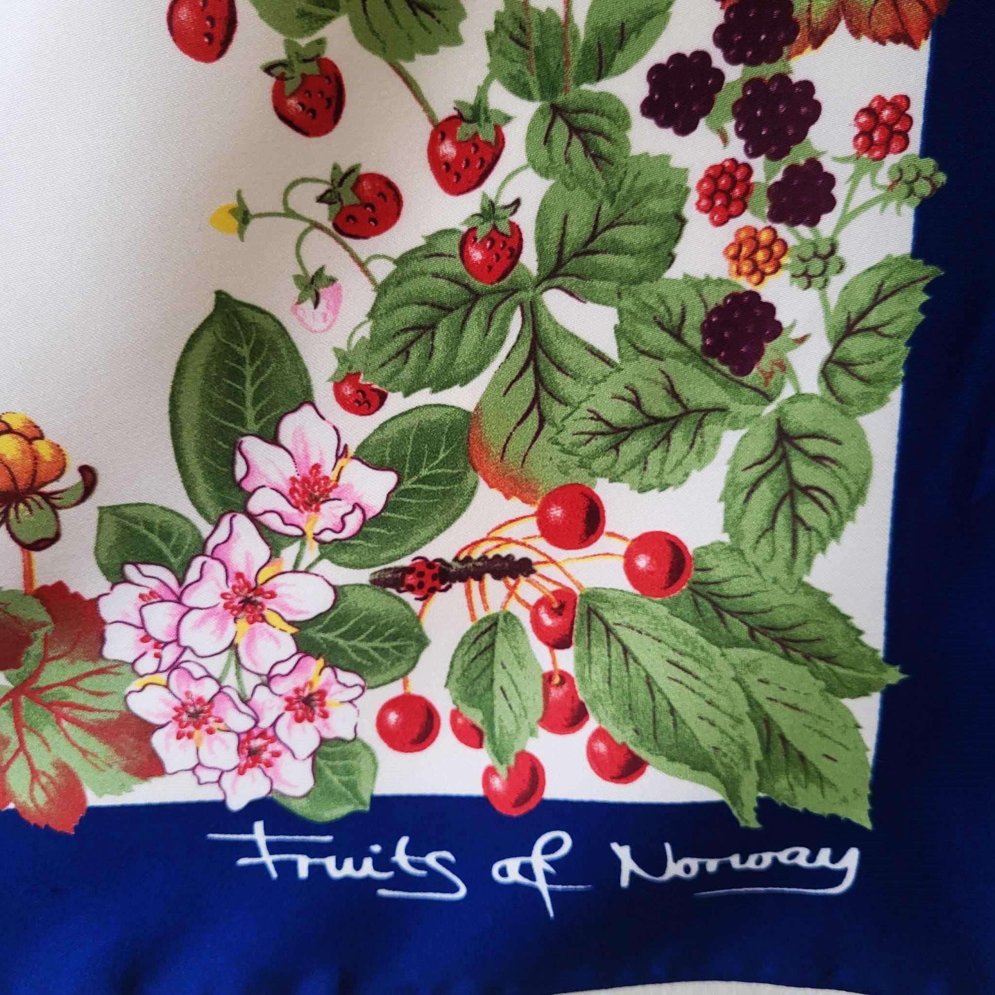 Vintage Fruits of Norway Square Women Scarf Blueberry Cherry Print ...