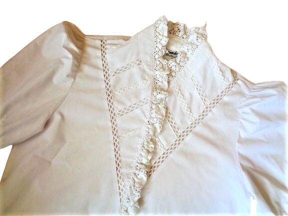 Vintage White Lace Blouse, German Austrian Dirndl Blouse, Trachten ...