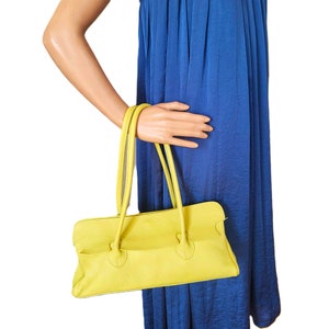 Donna Carolina Italy Handbag, Chartreuse Leather Shoulder Bag Bright ...