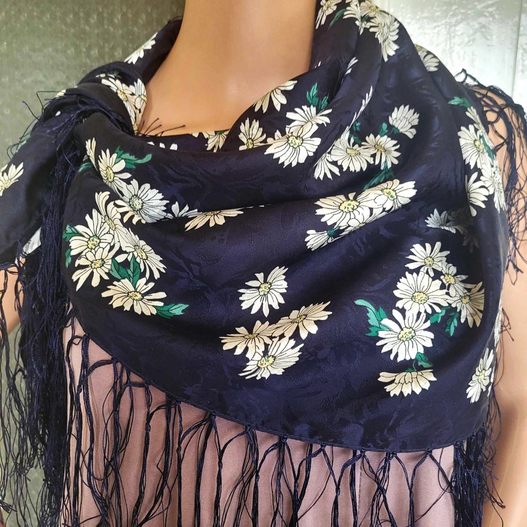 Fringed Jacquard Silk Scarf Daisy Flower Pattern Navy Almost Black ...