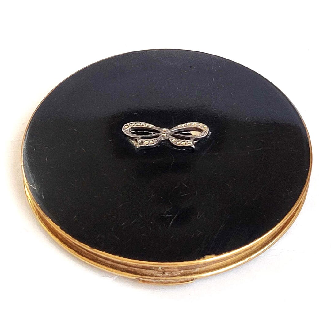 Vintage Stratton England Powder Compact With Black Enamel on Brass Gold ...