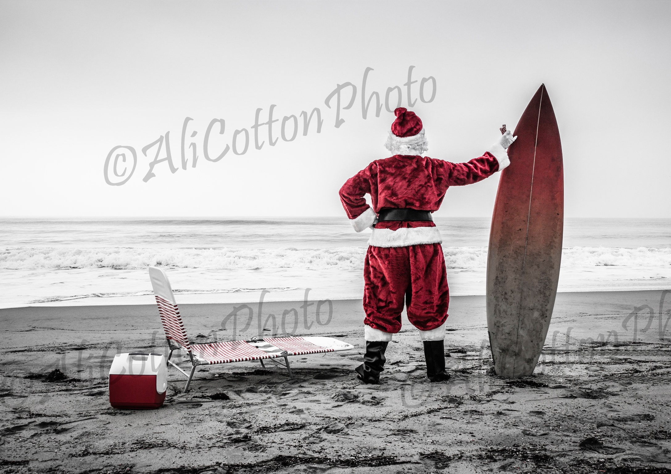 Santa on Beach Christmas Cards - Santa Claus Christmas Cards ...