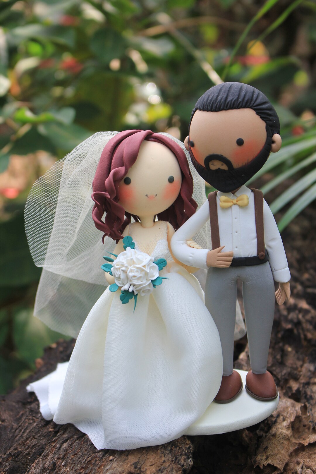 Beautiful Wedding Cake Topper Clay Doll Bride and Groom Clay Figures ...