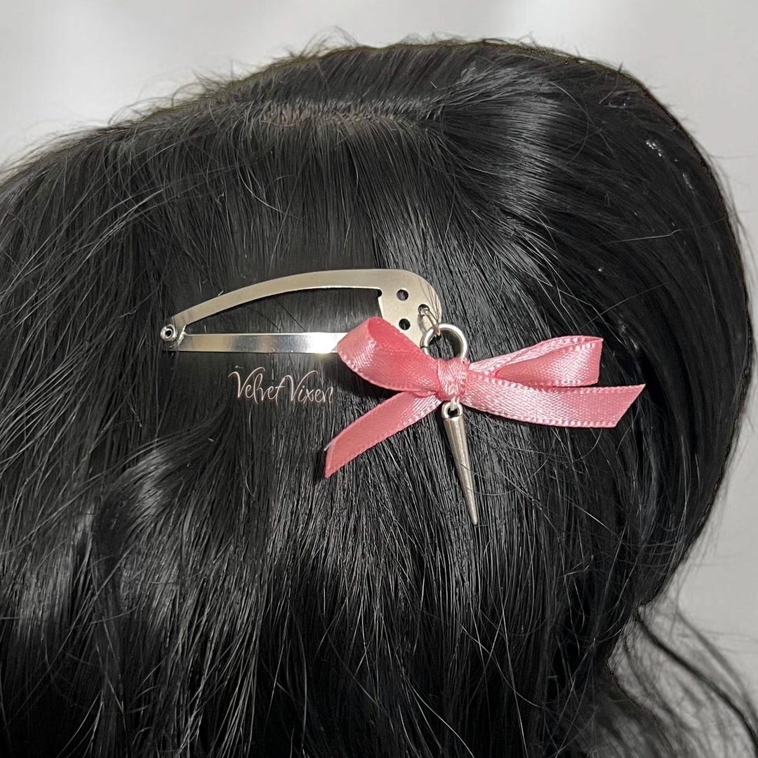 Spiked Bow Hair Clips, Alternative Y2K Coquette Dollette Aesthetic - Etsy