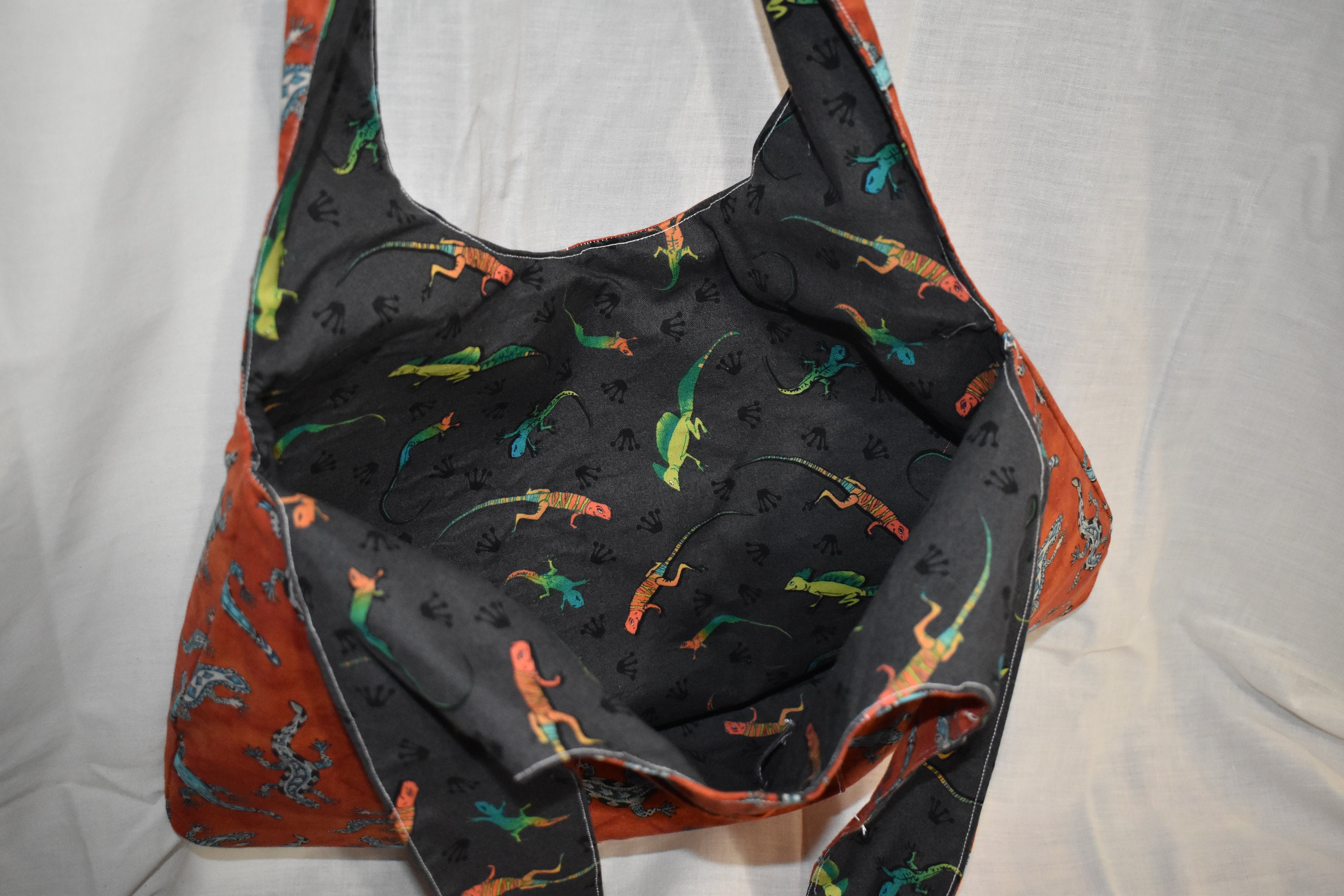 Lizard and Gecko Reversible Shoulder Purse - Etsy UK