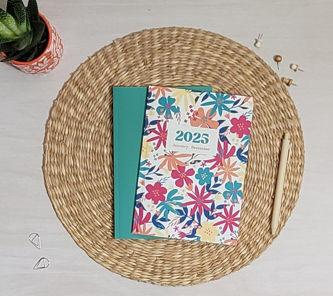 Mini Flower Power Rae Monthly Planner - Etsy