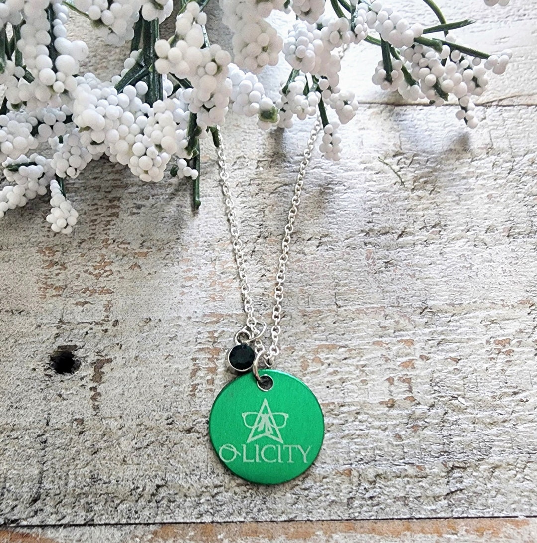 Olicity Arrow Inspired Pendant Necklace - Etsy