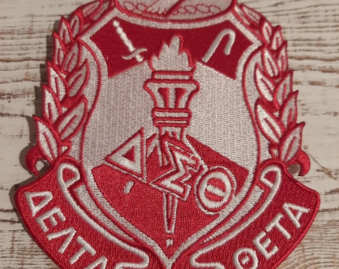 Newly Revised Delta Sigma Theta Crest (per National Protocol) /iron-on ...