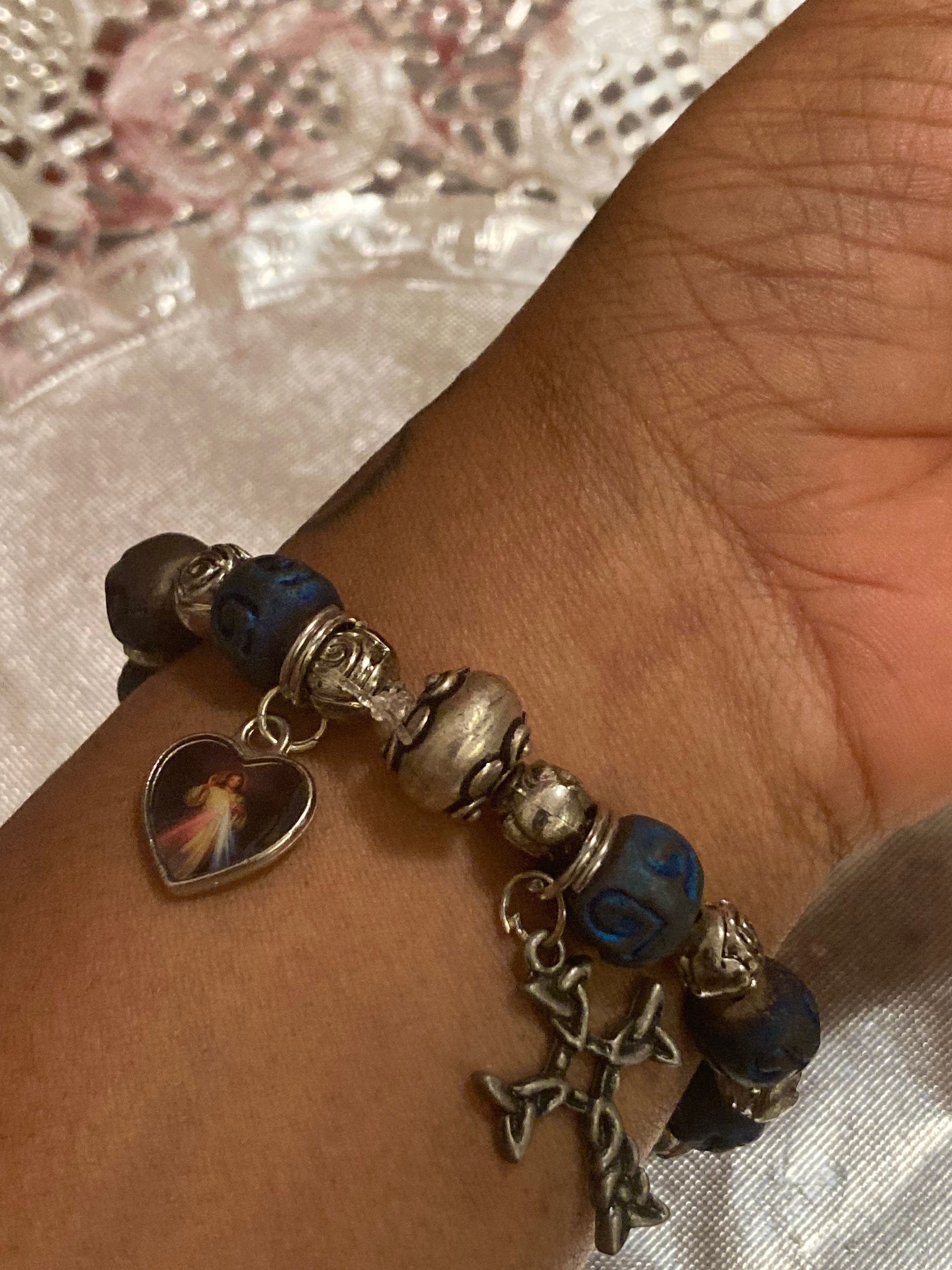 Divine Mercy Bracelet|strechy Religious Bracelet|saint Charm Bracelet ...