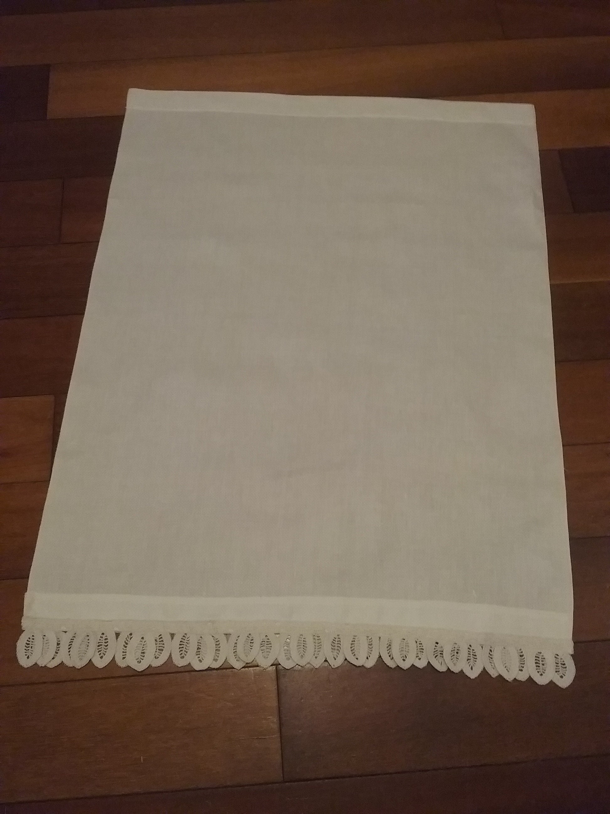 Vintage Irish Linen Huckaback Hand Towel With Hand Made Lace. Unused ...