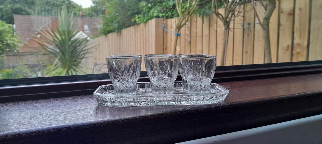 Vintage German Shot Glass Set. 6 Glasses and Matching Serving Tray. - Etsy